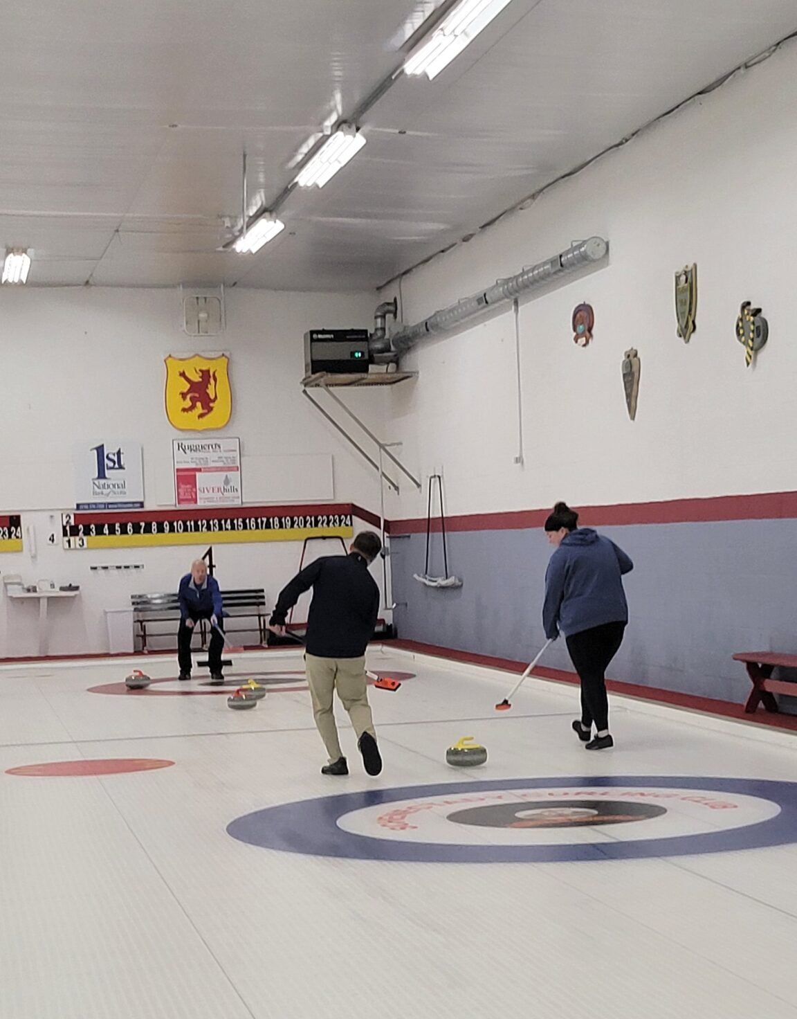 Extreme Molding's Team Building Activity with Schenectady Curling Club